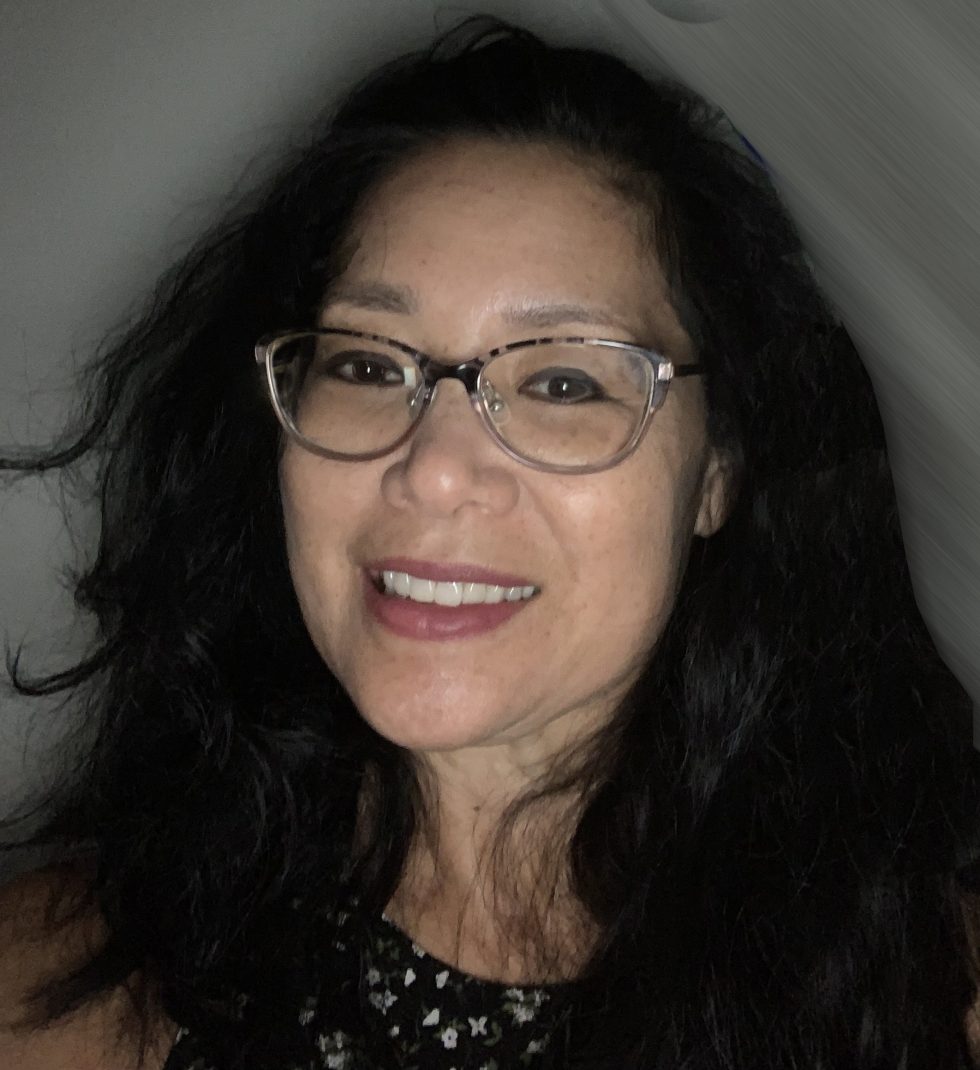 About Me | Lisa Revelli